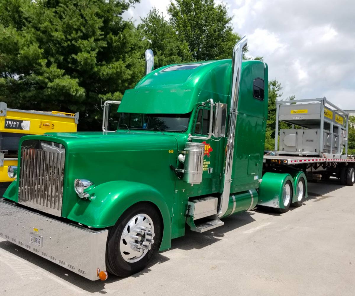 The Power of Flatbed Trucking – Vip Trans